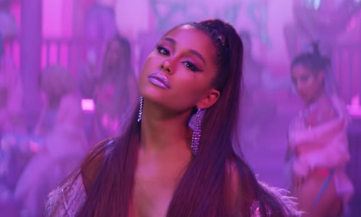 Ariana Grande scores fifth week at #1 with 7 Rings - ARIA
