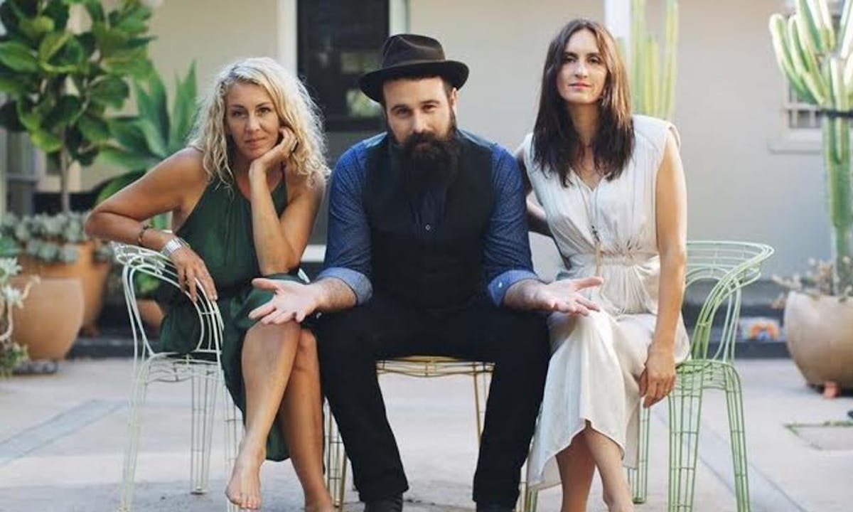 The Waifs score #1 debut - ARIA